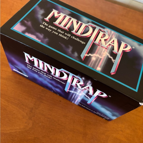 Games | Mindtrap Game With Cards And Dice Family Dinner Discussion And ...